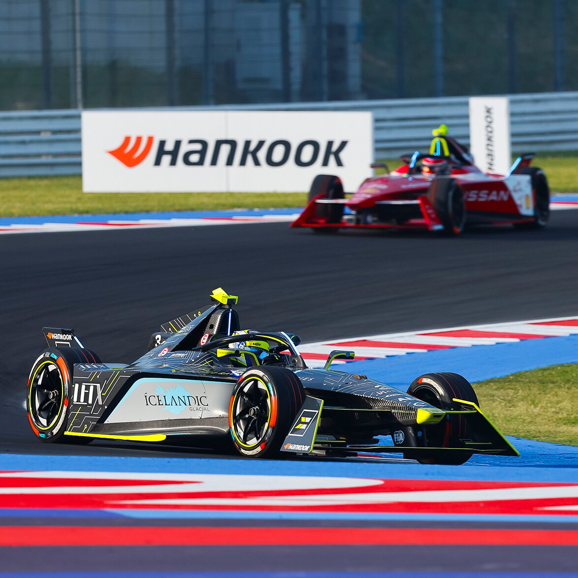 Hankook Canada | Tires for EV, Passenger Cars, SUVs and more