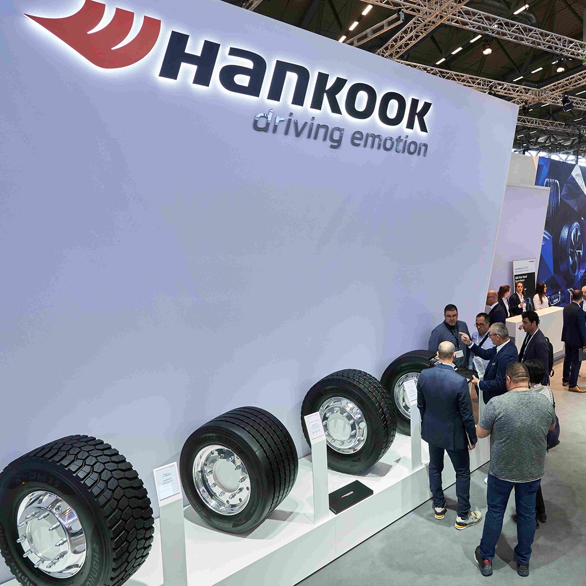 Hankook Tire Việt Nam | Lốp dành cho xe điện, xe du lịch, SUV và nhiều ...