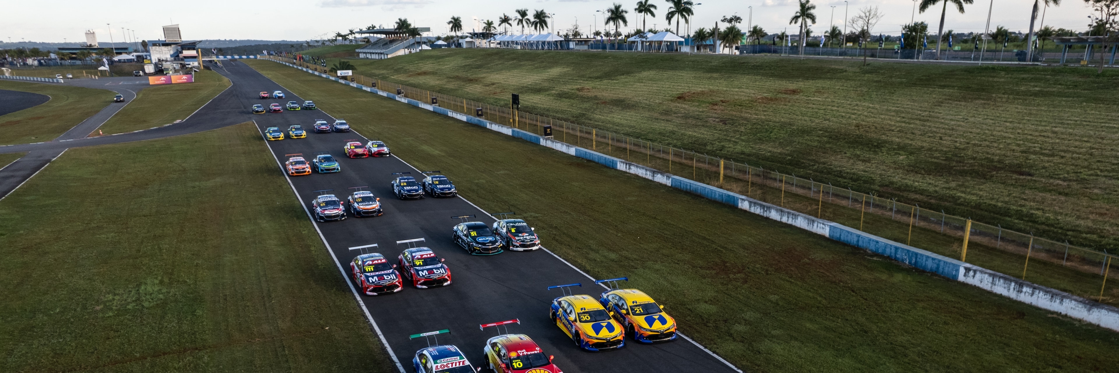 Stock Car Pro SeriesㅣOfficial PartnerㅣHankook Tire Motorsports